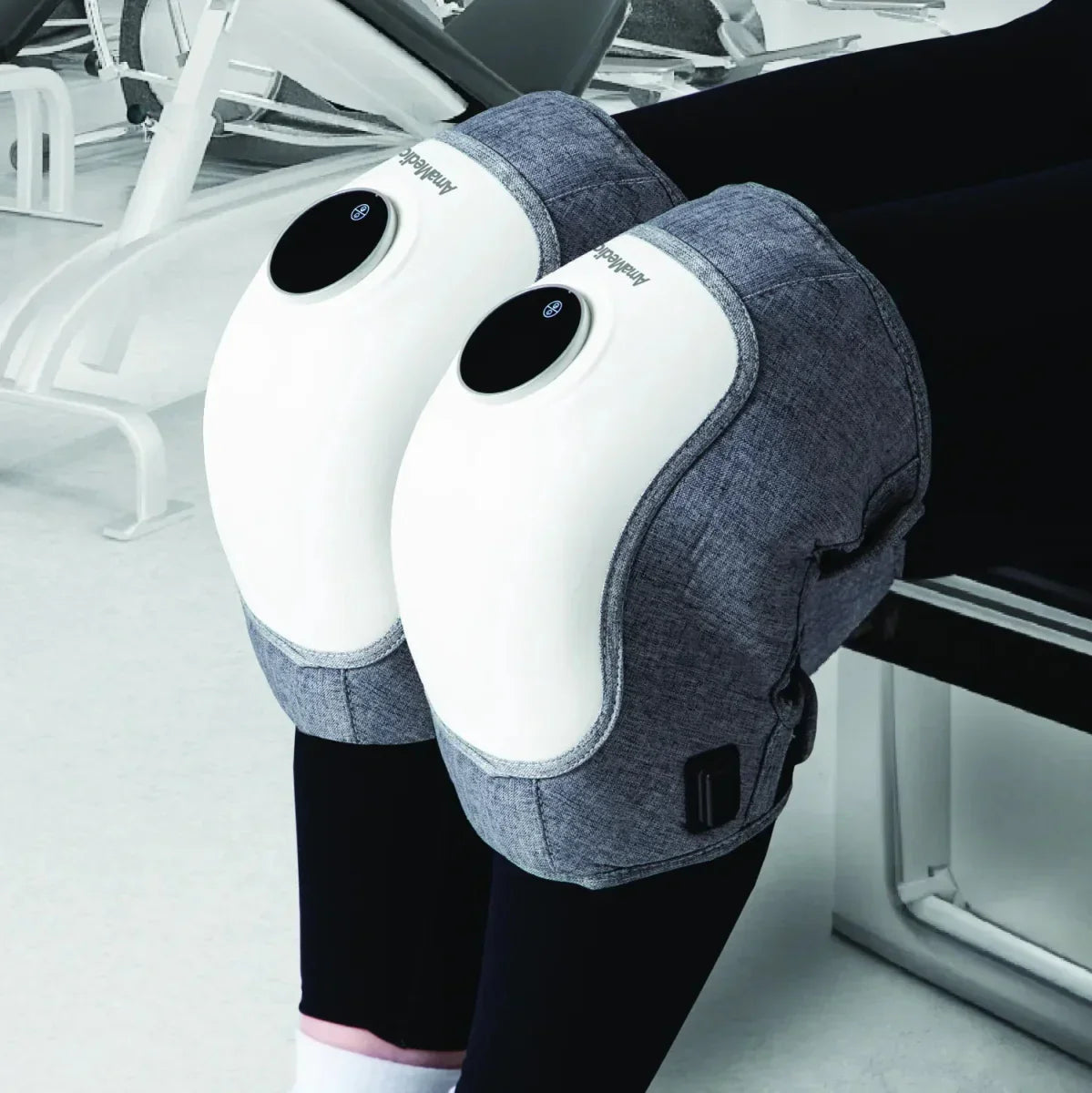 AM-815 Knee Massagers — Titan Chair